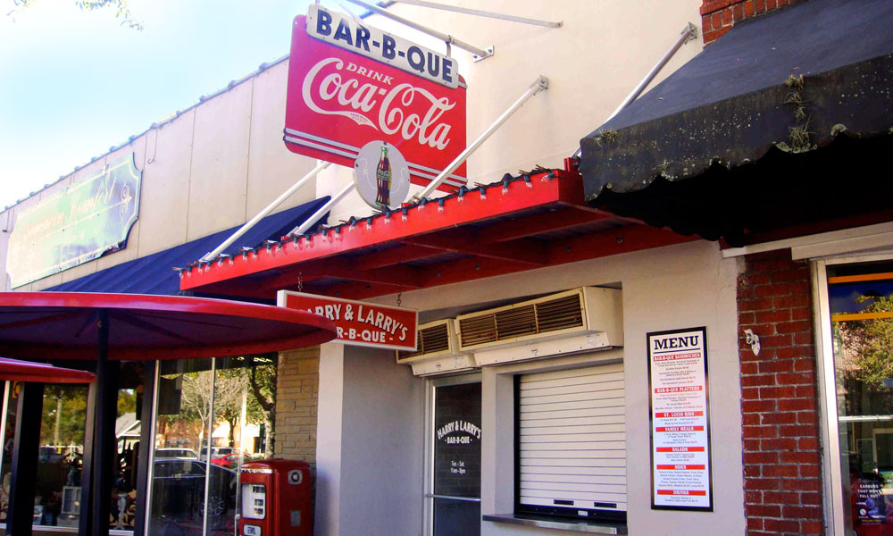 Harry & Larry's Bar-B-Que | Today's Orlando